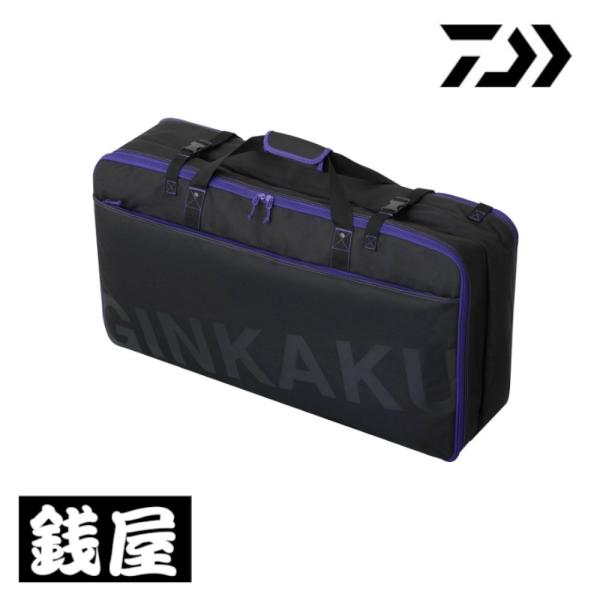 大容量（サイズ約80×43×19cm）へら台、システムテーブル、GINKAKUテント本体が収納可能。ショルダーテンションベルト搭載リュック時にベルトを締めるとバッグが体にフィットし、歩行がラク！緩衝材入り釣台を衝撃から守る。GINKAKU全...