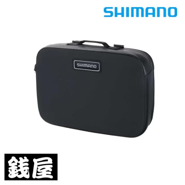 重量(kg):0.7本体寸(cm):31×44×12.5従来よりも段差をアップし、あぐら姿勢時の負担を軽減。UH（ウルトラハード） へらバッグ（別売：BK-541Z）の上に積み重ねて収納可能。また、へらバッグ、ロッドケースとコーディネートで...