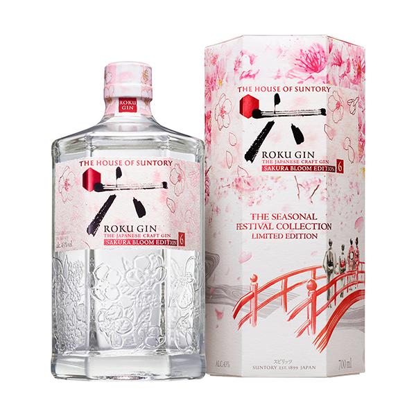 商品詳細品名サントリージャパニーズクラフトジン　ROKU〈六〉SAKURA BLOOM EDITION商品説明「ROKU〈六〉」の味わいの特長である、和素材由来の繊細なバランスはそのままに、桜花・桜葉の原料酒を複数ブレンドしました。まるで桜...