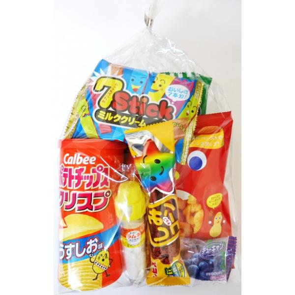 【商品内容】チップスターうすしお味45ｇ・キャラメルコーン23ｇ・キャベツ太郎14ｇ・島田のラムネ14ｇ・セブンスティックミルククリーム７本入（原産国名：タイ）・チューイングキャンディグレープ5粒入・しみチョココーンスティック（夏期でも大丈...