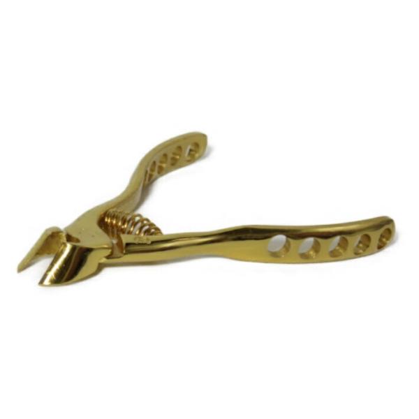 ●サイズ　・全長：120m　・重量：65g●握りやすい美しいボトルライン形状。●刃形状を斜めにして有る為、爪切断時の視認性がとてもよく特に足の爪を切る際に楽に切れます。●刃先端が鋭利ですので爪の端部分に食い込みがとてもよく、巻き爪や厚爪・変...