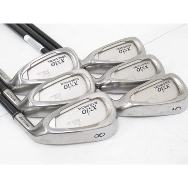 ■種別：アイアンセット　■メーカー：ダンロップ■モデル：ゼクシオ　■シャフト：MP100 6本セット■フレックス：R　■ロフト：26■本数：6　■番手：5-9 P■長さ：38　■クラブ重量：360■ライ角：60　■バランス：C9■キックポイ...