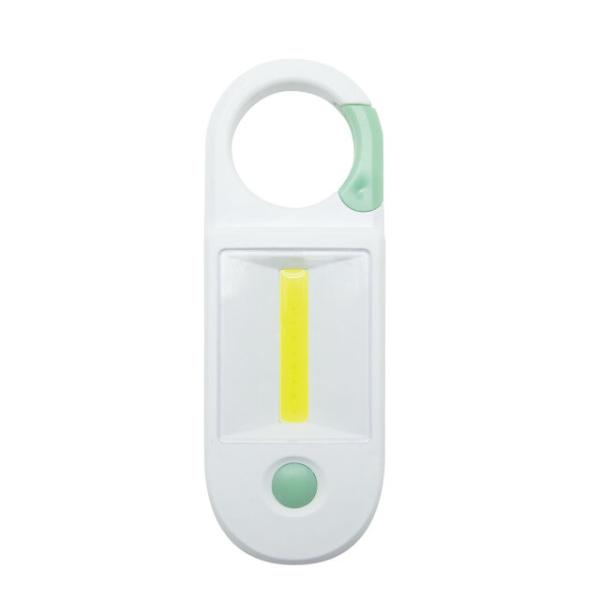 暗闇での使用に役立つ蓄光素材を2ヶ所に備えた高機能ライト使い方いろいろ！防災用品としても最適です大きなカラビナ付きでドアノブなどに引っかけられますスイッチを押す毎にLED点灯→COB点灯→消灯と切り替わりますピンポイントで明るいLEDライト...