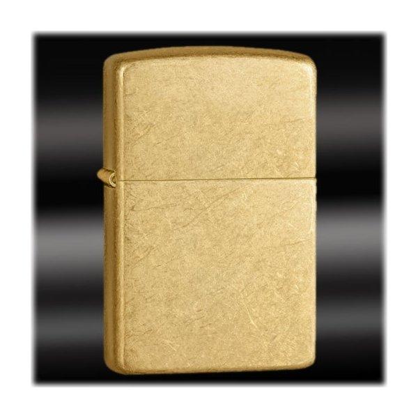 [ARMOR=鎧（よろい）］     その名の通り、通常のライターに比べ約1.5倍の厚みがあり、今までにない強さ・重量感を感じることができる。また、角に丸みがあるため握ったときに非常にしっくり手のひらに納まることで好評底面には「ARMOR」...