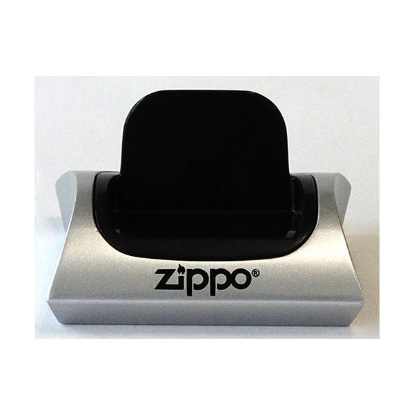 「ライターディスプレイ」ベース[ ジッポー1点用 ] 磁石を内蔵したジッポーのスタンド。  (２点のみ) 特価1500円