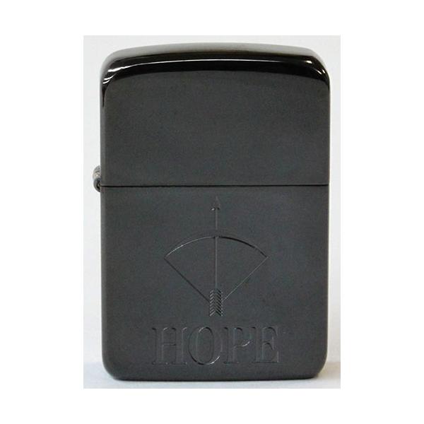 タバコ柄「ＨＯＰＥ」［ホープ］人気のあるタバコ柄ジッポー。 Ａ．アカ色 ２００１年製 １９４１型  (１点のみ) 22700円→ 特価 19800円 Ｂ．くろ ２００１年製 １９４１型  (２点のみ) 22700円→ 特価 19800円 Ｃ...