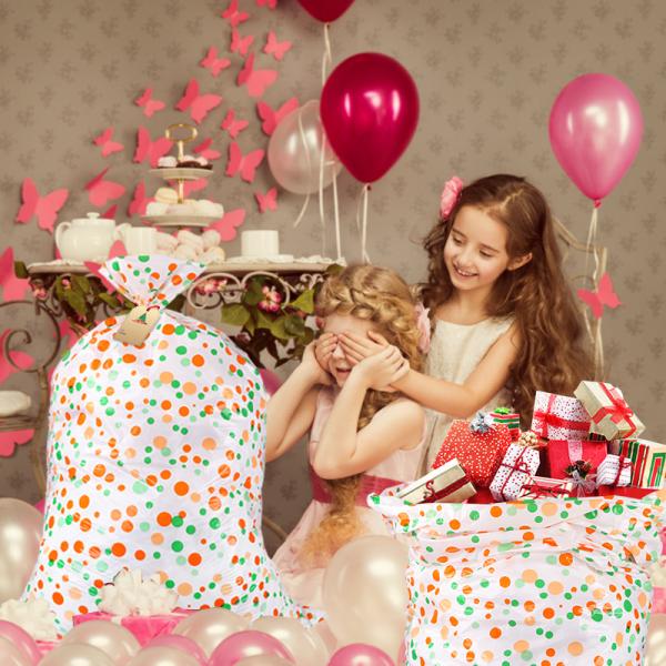 商品内容：袋１枚、付属紐１、メッセージカード１   大きな物をラッピングするのに便利なギフトラッピング用袋です。大きなぬいぐるみやおもちゃ、寝具や抱き枕、おもちゃなど、大きなものをラッピングできてしまう袋です。  今まで大き過ぎてラッピング...