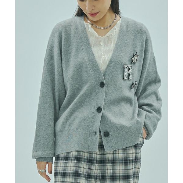 『セール実施中』ZOZO問い合わせ番号:101020326ショップ:ROSE BUD，ローズバッドブランド:ROSE BUD，ローズバッド商品名:BIJOU BROOCH CARDIGANカテゴリ:トップス>カーディガン/ボレロブラン...