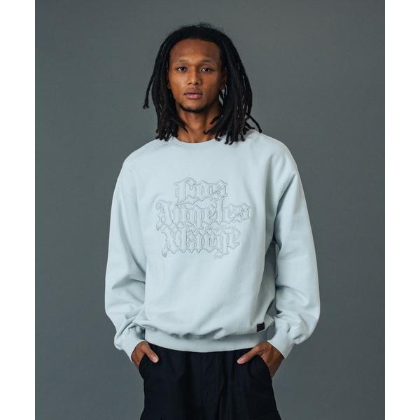 ZOZO問い合わせ番号:101090734ショップ:XLARGE，エクストララージブランド:XLARGE，エクストララージ商品名:PATCHED OLD ENGLISH CREWNECK SWEATSHIRTカテゴリ:トップス>スウェ...