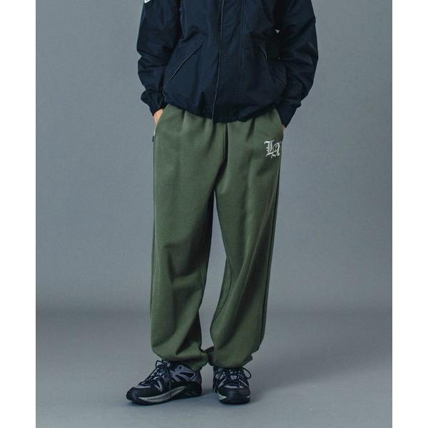『セール実施中』ZOZO問い合わせ番号:101090758ショップ:XLARGE，エクストララージブランド:XLARGE，エクストララージ商品名:OLD ENGLISH SWEAT PANTSカテゴリ:パンツ>スウェットパンツブランド...