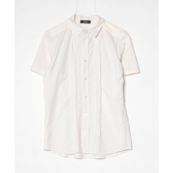 参考価格：19，800円発売時期：2019年05月コンディション：C（やや使用感あり）使用感があり、やや気になる傷や汚れがあるアイテム襟周り：色あせ脇：毛玉参考商品名：【２WAYストレッチ】ストライプ半袖シャツ参考品番：0238001101...