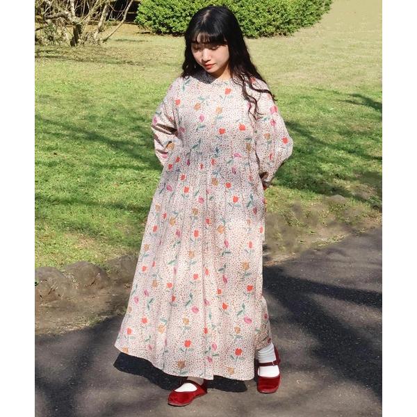 ZOZO問い合わせ番号:101188660ショップ:l'atelier du savon，アトリエ　ドゥ　サボンブランド:l'atelier du savon，アトリエドサボン商品名:ちぎり絵のチューリッププリント　ギャザーワンピースカテゴ...