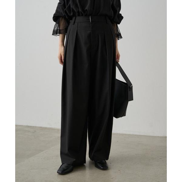 ZOZO問い合わせ番号:101206740ショップ:PUAL CE CIN，ピュアルセシンブランド:PUAL CE CIN，ピュアルセシン商品名:【SMLサイズ展開】【セットアップ対応】TRツータックスラックスパンツカテゴリ:パンツ>...