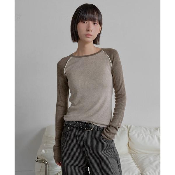 『セール実施中』参考価格：5，590円発売時期：2023年09月コンディション：S（新品同様）タグ付きの未使用、または新品同様のアイテム付属品：タグ参考商品名：【UNE ORIGINAL】バイカラーラグランシンプルトーンニット参考品番：23...