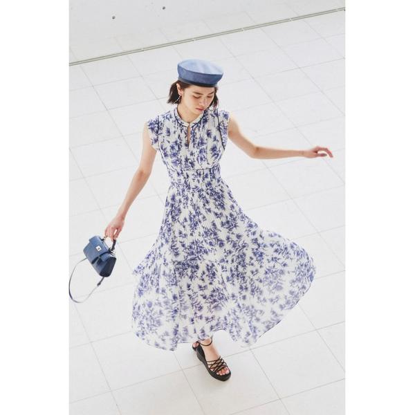 参考価格：18，700円発売時期：2022年04月コンディション：A（使用感なし）数回使用した程度で使用感が感じられないアイテム付属品：インナー参考商品名：プリントプリーツワンピース参考品番：SWFO222037【商品に関する注意事項】・こ...