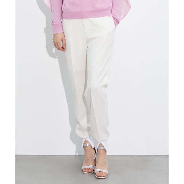 『セール実施中』参考価格：15，400円発売時期：2023年03月コンディション：B（目立つ使用感なし）使用感が少ない、または気にならないアイテムウエスト：型崩れ参考商品名：ジョガーパンツ参考品番：910223-9342【商品に関する注意事...