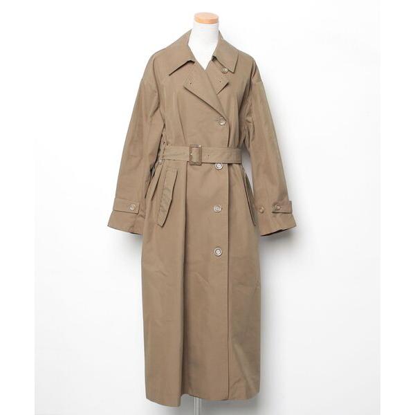 『セール実施中』参考価格：30，800円発売時期：2021年08月コンディション：A（使用感なし）数回使用した程度で使用感が感じられないアイテム参考商品名：【emmi atelier】デザインベルト付きトレンチコート参考品番：13WFC21...