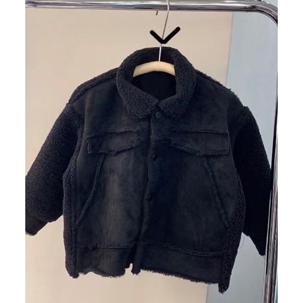 参考価格：6，589円発売時期：2023年12月コンディション：A（使用感なし）数回使用した程度で使用感が感じられないアイテム参考商品名：【aimoha-KIDS-】子供服 ボアムートン中綿ジャケット参考品番：YQpplPPZ8257a【商...