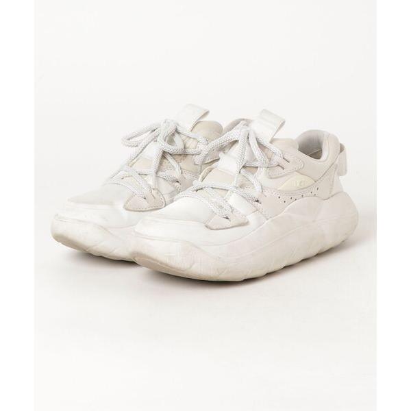 参考価格：16，500円発売時期：2021年08月コンディション：C（やや使用感あり）使用感があり、やや気になる傷や汚れがあるアイテムかかと・つま先：擦り減り全体的：汚れ参考商品名：UGG LA Cloud Lace / アグ エルエー ク...