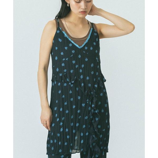 『セール実施中』参考価格：13，750円発売時期：2025年05月コンディション：A（使用感なし）数回使用した程度で使用感が感じられないアイテム参考商品名：FLOWER PRINT DRESS参考品番：202252041006【商品に関する...