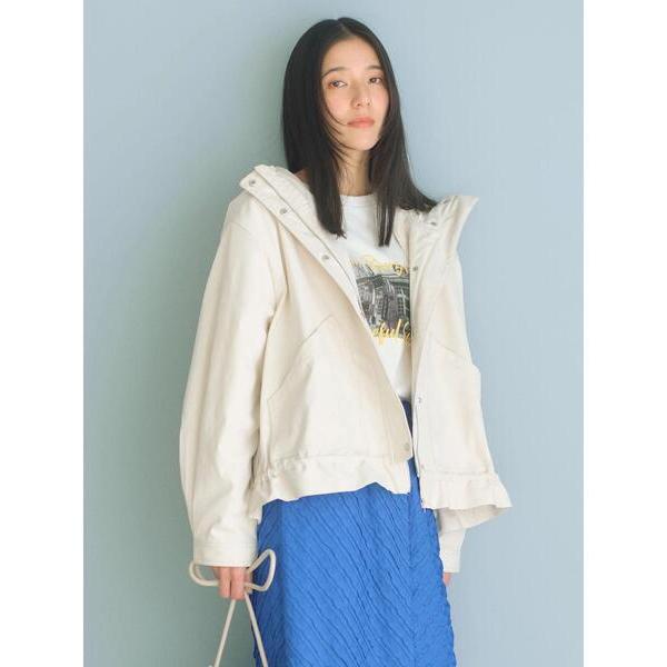 参考価格：5，390円発売時期：2025年02月コンディション：B（目立つ使用感なし）使用感が少ない、または気にならないアイテム首周り・袖口：汚れ参考商品名：【撥水】ペプラムマウンテンパーカー参考品番：2300291-12-15【商品に関す...