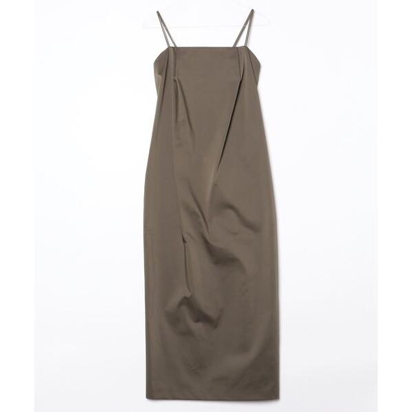 『タイムセール実施中』参考価格：28，600円発売時期：2025年06月コンディション：A（使用感なし）数回使用した程度で使用感が感じられないアイテム参考商品名：エディター東原妙子 × Demi-Luxe BEAMS / シャイニー キャミ...