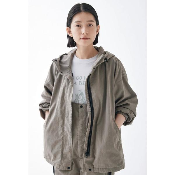 参考価格：8，360円発売時期：2024年10月コンディション：B（目立つ使用感なし）使用感が少ない、または気にならないアイテム全体的：色あせ参考商品名：サニークラウズ　漁師のフードジャケット〈レディース〉参考品番：781986【商品に関す...