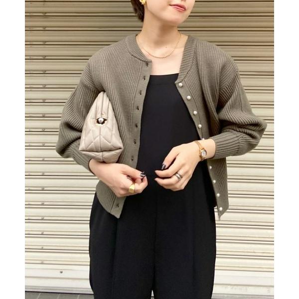 『セール実施中』参考価格：11，000円発売時期：2022年08月コンディション：D（傷・汚れあり）傷や汚れがあるが使用には問題ないアイテム全体的：毛玉袖：ほつれ【商品に関する注意事項】・こちらの商品画像は、実物ではなく新品時の画像を掲載し...