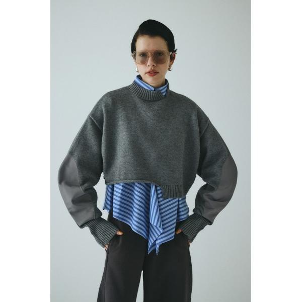 『タイムセール実施中』参考価格：13，200円発売時期：2025年08月コンディション：A（使用感なし）数回使用した程度で使用感が感じられないアイテム参考商品名：Asymmetrry hem knit tops　　アシンメトリーヘムニットト...