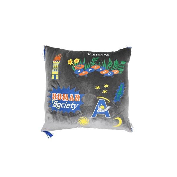 ZOZO問い合わせ番号:101658063ショップ:Beyond Basics，ビヨンド ベーシックスブランド:AFTERU，アフターユー商品名:VELOR CUSHION COVER - HUMAN SOCIETYカテゴリ:インテリア&g...