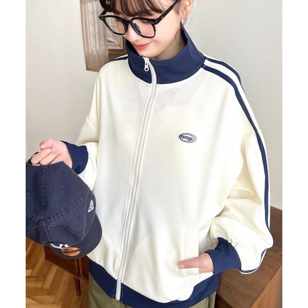 参考価格：4，880円発売時期：2023年10月コンディション：D（傷・汚れあり）傷や汚れがあるが使用には問題ないアイテム全体的：保管上のにおいがします。前身頃：汚れ参考商品名：【累計販売枚数1万枚突破！】ロゴ刺繍トラックジャケット参考品番...