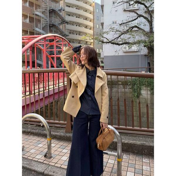 ZOZO問い合わせ番号:101691014ショップ:LAGUNAMOON，ラグナムーンブランド:LAGUNAMOON，ラグナムーン商品名:レースカフスシャツカテゴリ:トップス>シャツ/ブラウスブランド品番:032620401101素材...