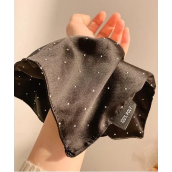 『タイムセール実施中』ZOZO問い合わせ番号:101692636ショップ:Vini，ヴィニブランド:Vini，ヴィニ商品名:シルキースクエアシュシュ スカーフ ヘアアクセ ラインストーンカテゴリ:ヘアアクセサリー>シュシュブランド品番...