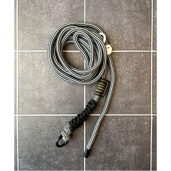 『タイムセール実施中』ZOZO問い合わせ番号:101692897ショップ:FUNALIVE，ファンアライブブランド:lit.Cy，リットシー，FUNALIVE，ファンアライブ商品名:2トーン ブラックタグ パラコード スマホショルダー スト...