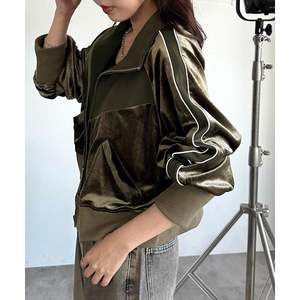 『タイムセール実施中』参考価格：3，995円発売時期：2024年08月コンディション：A（使用感なし）数回使用した程度で使用感が感じられないアイテム参考商品名：アソートトラックジャケット【ZOZOTOWN限定アイテム】参考品番：153241...