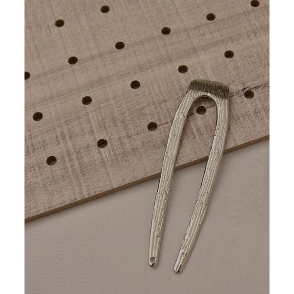 ZOZO問い合わせ番号:101727075ショップ:VIBGYOR，ヴィブジョーブランド:VIBGYOR Women，ヴィブジョー　ウィメン商品名:【resonance】ニュアンスデザイン メタル スモールサイズ U字コーム/かんざし【オケ...