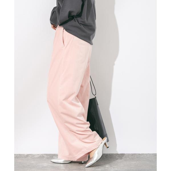 『セール実施中』参考価格：19，800円発売時期：2024年09月コンディション：A（使用感なし）数回使用した程度で使用感が感じられないアイテム参考商品名：ストレッチコーデュロイ 2タックパンツ参考品番：24030370070030【商品に...