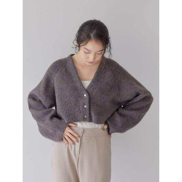 『セール実施中』参考価格：8，900円発売時期：2022年12月コンディション：C（やや使用感あり）使用感があり、やや気になる傷や汚れがあるアイテム全体的：毛玉参考商品名：mix melange short cardigan参考品番：872...
