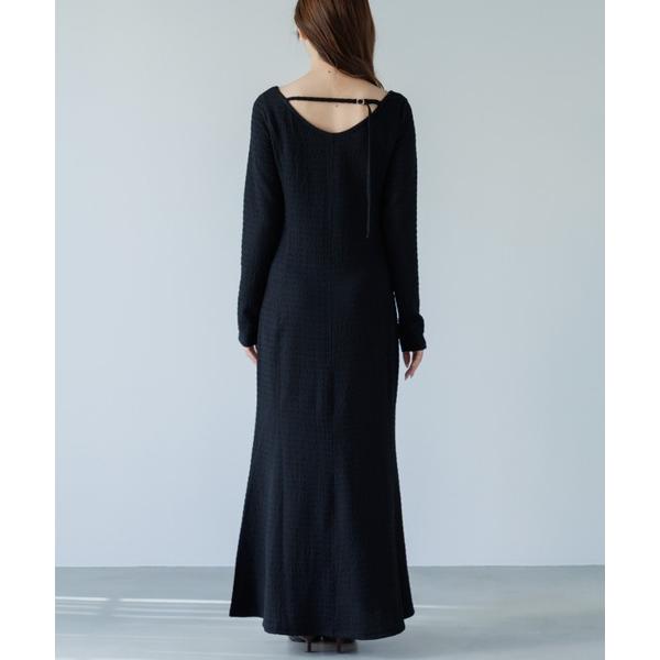 ZOZO問い合わせ番号:101763736ショップ:SENEE，セニーブランド:SENEE，セニー商品名:cut dobby long onepiece（カットドビーロングワンピース）カテゴリ:ワンピース/ドレス>ワンピースブランド品...