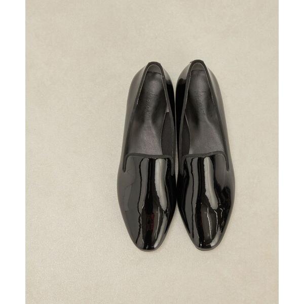 『タイムセール実施中』参考価格：14，960円発売時期：2022年12月コンディション：D（傷・汚れあり）傷や汚れがあるが使用には問題ないアイテム全体的：汚れかかと：擦り減り表面：履きジワ参考サイズ：24cm【商品に関する注意事項】・こちら...