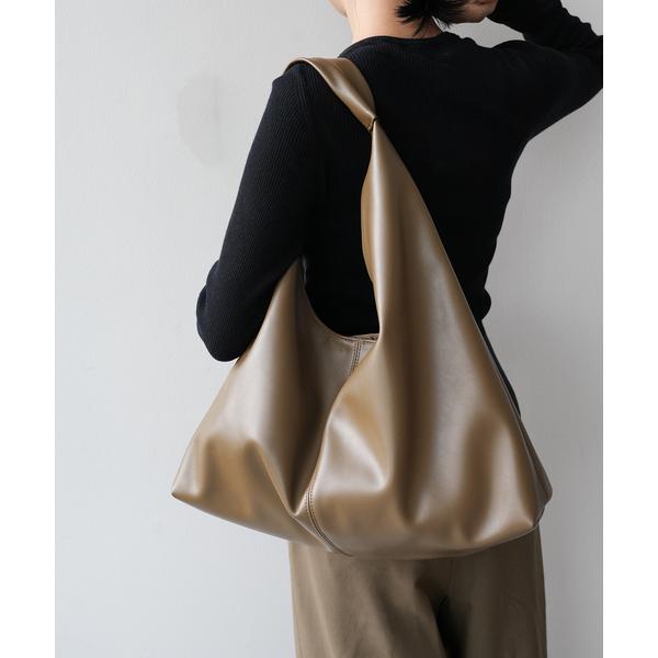 ZOZO問い合わせ番号:101774839ショップ:IENA，イエナブランド:SLOBE IENA，スローブイエナ商品名:《追加9》SLOBE トライアングルBAGカテゴリ:バッグ>トートバッグブランド品番:2509291300663...