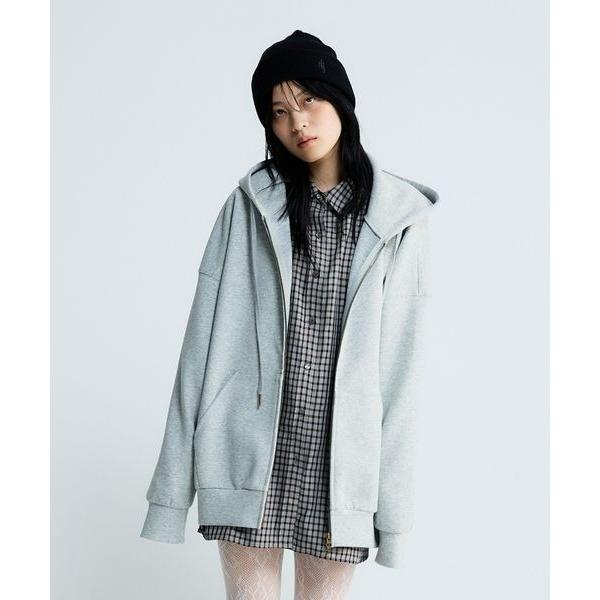 ZOZO問い合わせ番号:101781697ショップ:JEANASIS，ジーナシスブランド:JEANASIS，ジーナシス商品名:【選べる着丈】FadeダンボールZIPフーディ/643474カテゴリ:トップス>パーカーブランド品番:643...