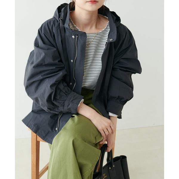 参考価格：13，200円発売時期：2022年12月コンディション：C（やや使用感あり）使用感があり、やや気になる傷や汚れがあるアイテム襟周り・袖口：汚れ全体的：色あせ参考商品名：【ZOZOTOWN限定・Du noir】2WAYフレアマウンテ...