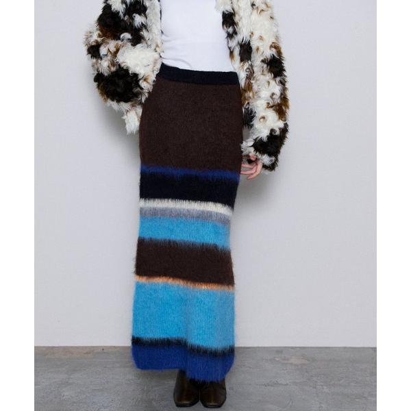 『セール実施中』参考価格：19，800円発売時期：2024年09月コンディション：A（使用感なし）数回使用した程度で使用感が感じられないアイテム参考商品名：Multi Border Tight Skirt/マルチボーダータイトスカート■セッ...