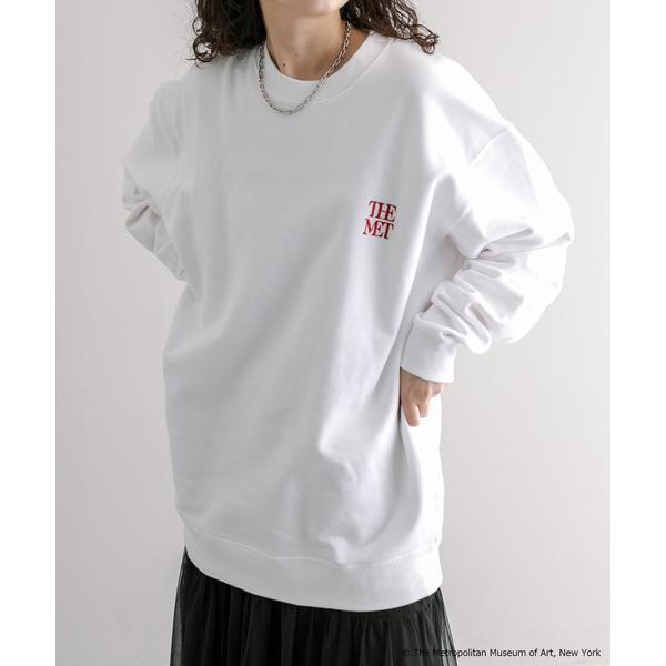 『セール実施中』参考価格：8，800円発売時期：2023年02月コンディション：C（やや使用感あり）使用感があり、やや気になる傷や汚れがあるアイテム全体的：汚れ、保管上のにおいがします。ブランドタグ：剥げ参考商品名：THE MET スウェッ...