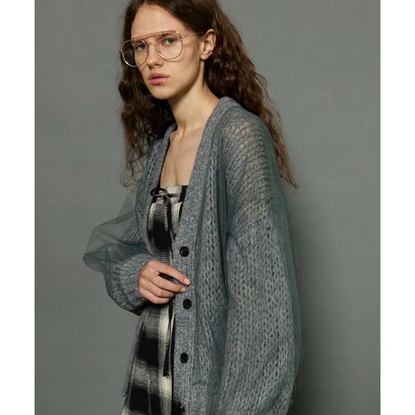 『セール実施中』参考価格：17，930円発売時期：2024年09月コンディション：A（使用感なし）数回使用した程度で使用感が感じられないアイテム参考商品名：Tulle Layered Low Gauge Reversible Knit Ca...