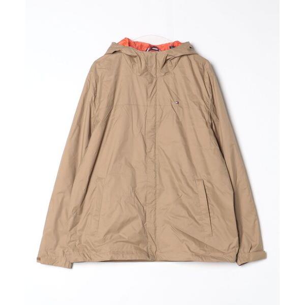 『セール実施中』参考価格：18，480円発売時期：2022年11月コンディション：A（使用感なし）数回使用した程度で使用感が感じられないアイテム参考商品名：トミーヒルフィガー ナイロン 薄手 ジャケット参考品番：156AP010-BLK， ...