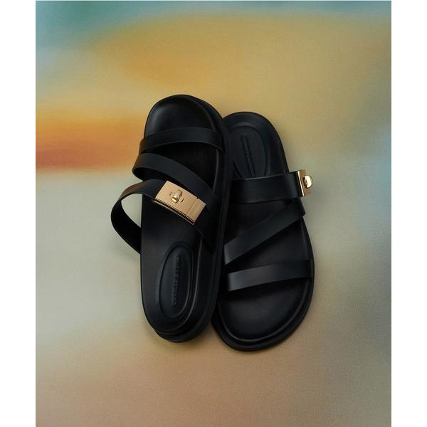 ZOZO問い合わせ番号:101896270ショップ:CHARLES &amp; KEITH，チャールズ＆キースブランド:CHARLES &amp; KEITH，チャールズ &amp; キース商品名:Aelin エイリン メタリックバックル ...
