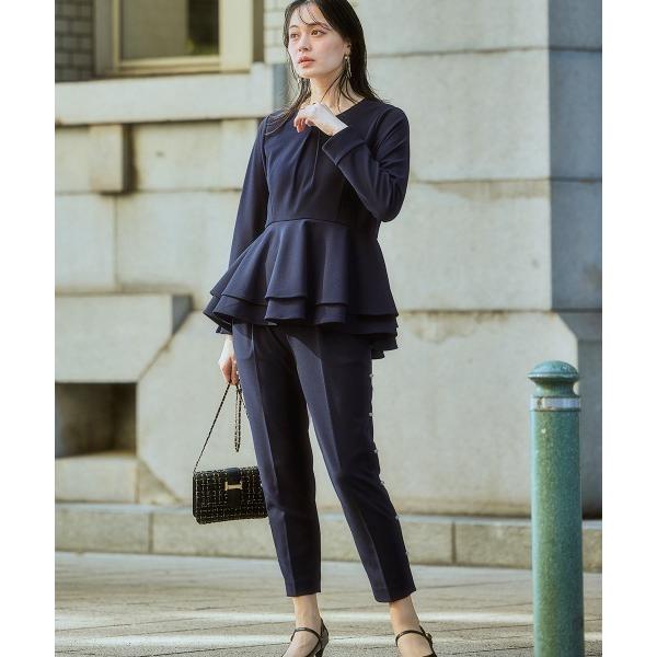 ZOZO問い合わせ番号:101896525ショップ:nissen，ニッセンブランド:nissen，ニッセン商品名:【入学式・卒業式】カットジョーゼットペプラムブラウス+パール調ボタンデザインテーパードパンツセットアップ＜大きいサイズ有＞カテ...