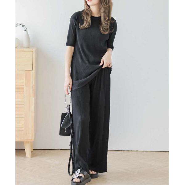 『セール実施中』参考価格：5，980円発売時期：2024年04月コンディション：C（やや使用感あり）使用感があり、やや気になる傷や汚れがあるアイテム全体的：保管上のにおいがします。、毛玉参考商品名：プリーツセットアップ参考品番：lsse30...